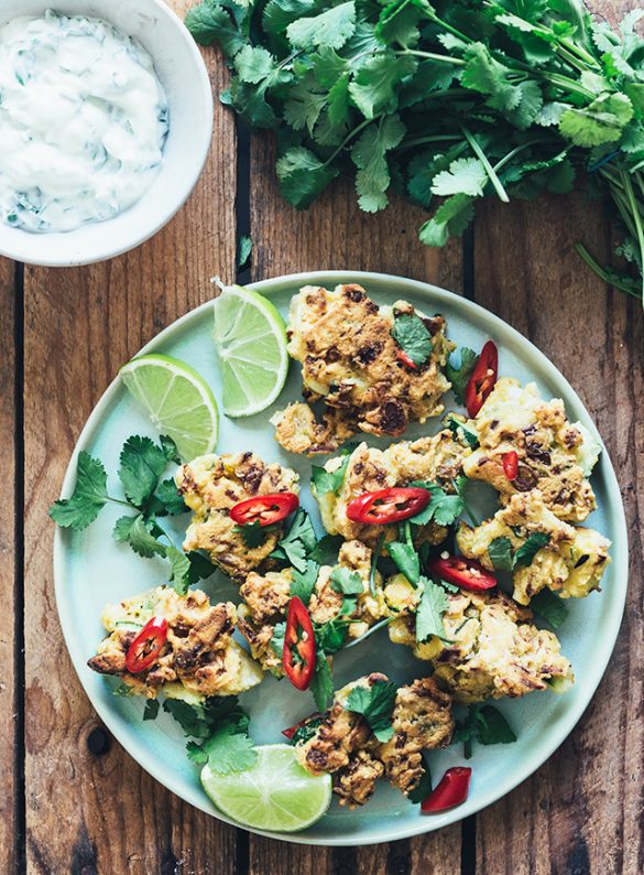 Pakora med yoghurtdip - The Food Club